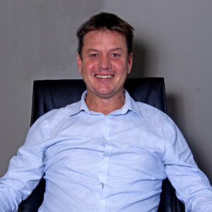 Dr Venter, Riaan - Busamed